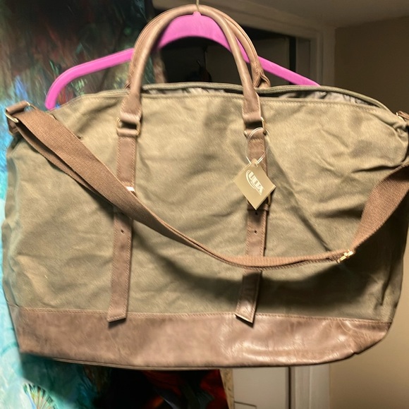 Ulta Beauty | Bags | Duffel Bag Ulta Weekender Olive Green | Poshmark